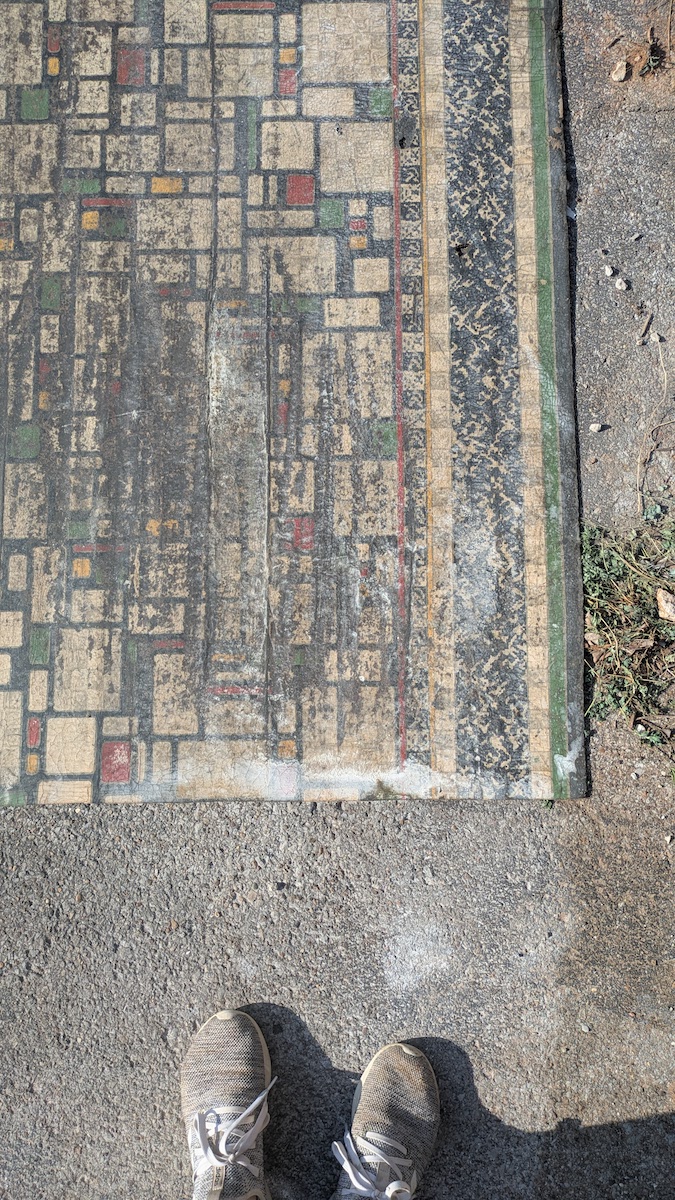 Brick & Mortar Monthly: An ode to linoleum